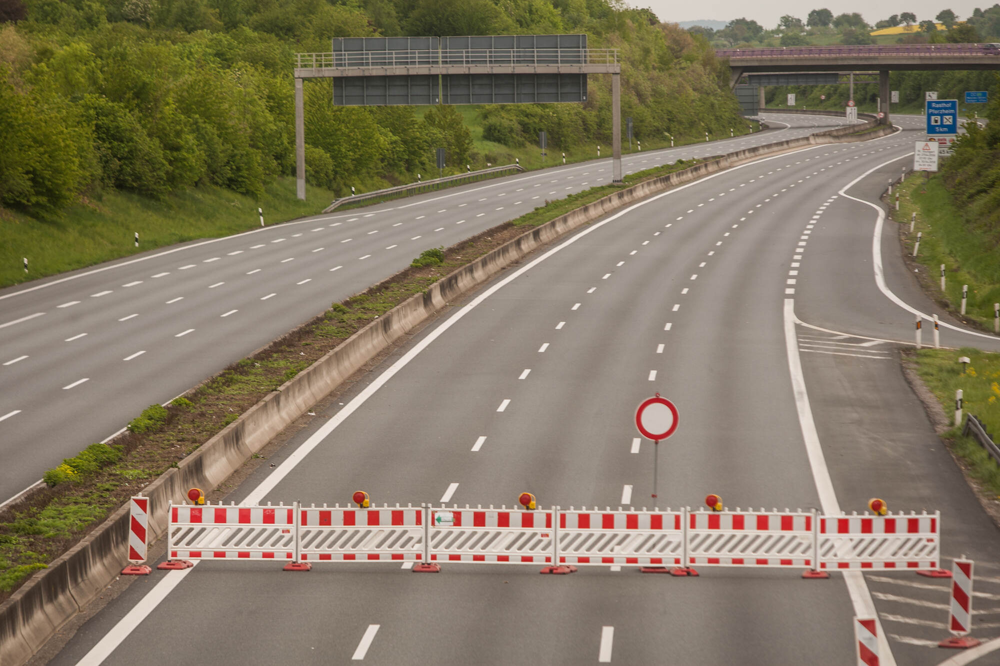 Termin steht fest: Nächste Sperrung der A8 im Enztal im Dezember ...