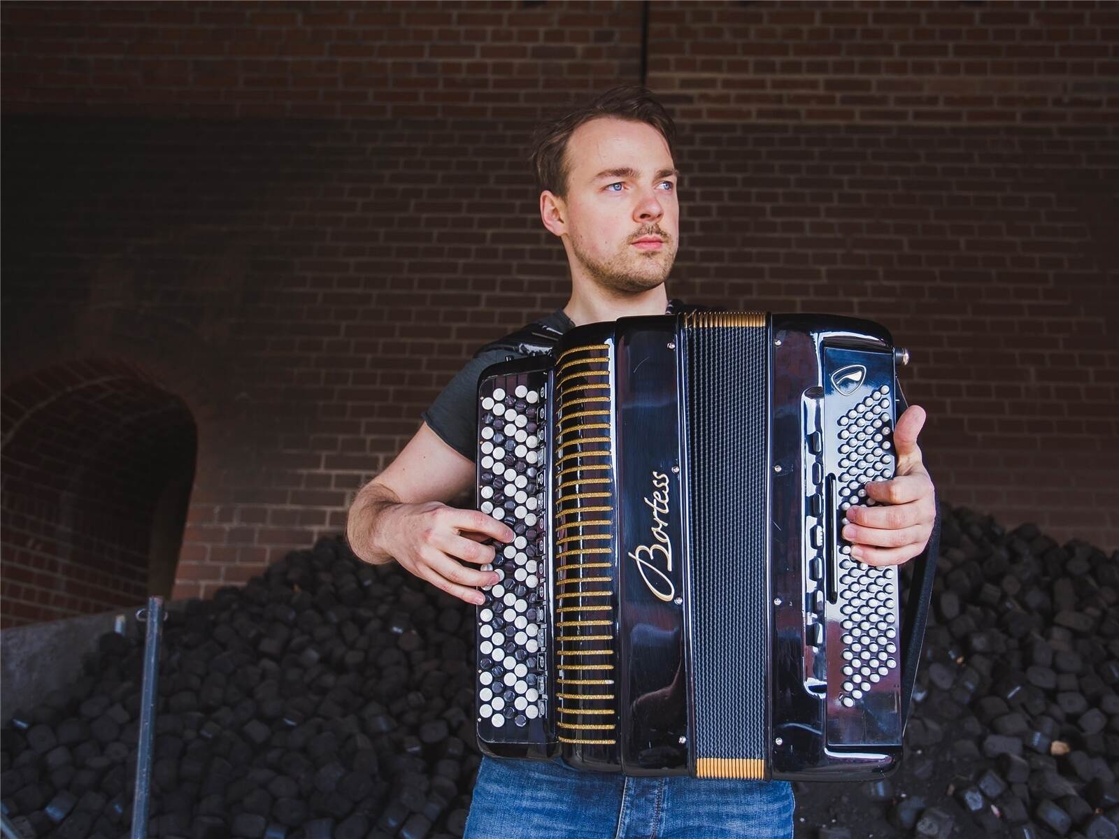 Gebürtiger Pforzheimer Michael Rettig startet „tiny room sessions ...