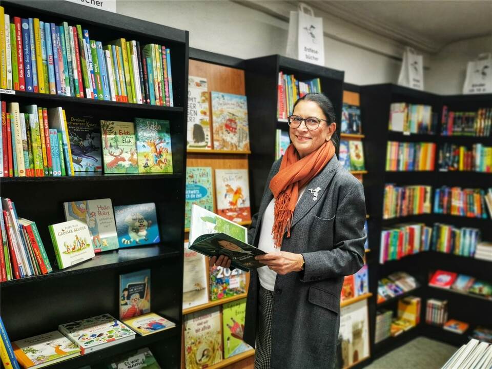 Buchhändlerin aus der Region erklärt Veränderungen im Buchhandel - und ...
