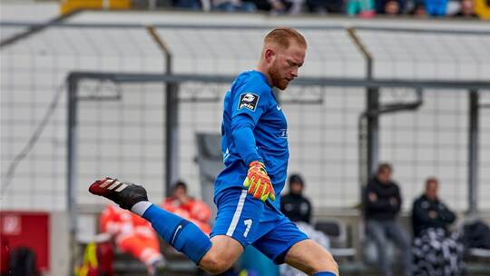 Reules großer Traum: Torwart aus Bad Wildbad will im DFB-Pokal Schalke ...