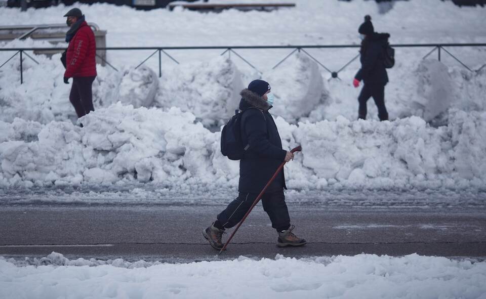 Starker Frost: Madrid erholt sich nur langsam vom Schneechaos ...
