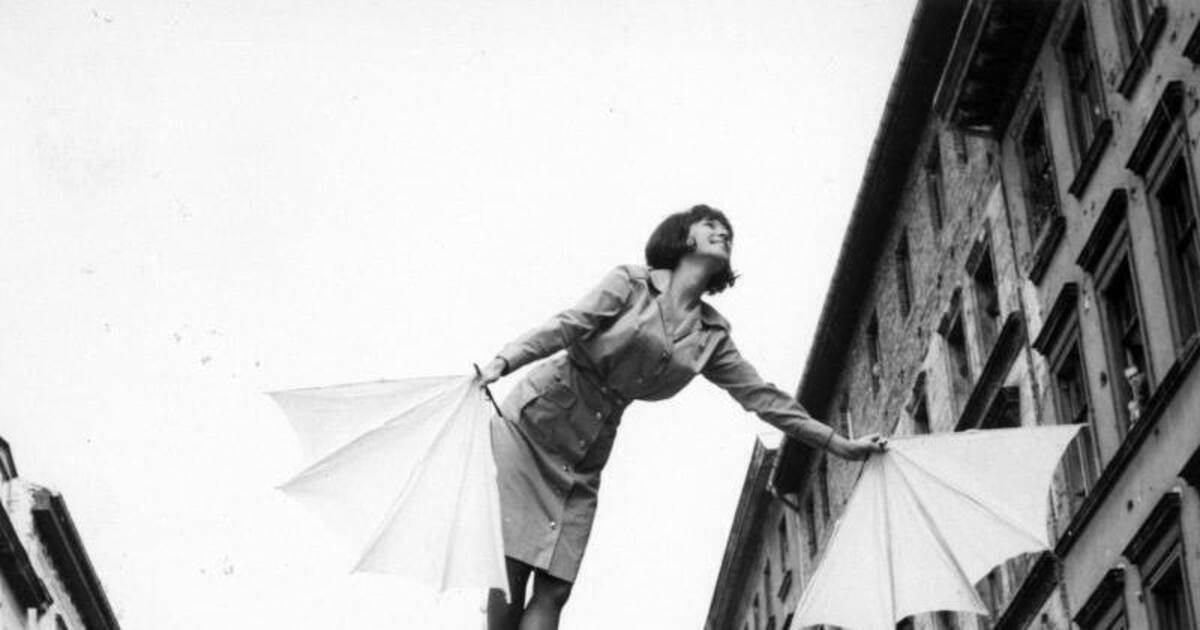 Von Flügeln und Verboten - Vor 75 Jahren entstand die DEFA - Show-Biz ...