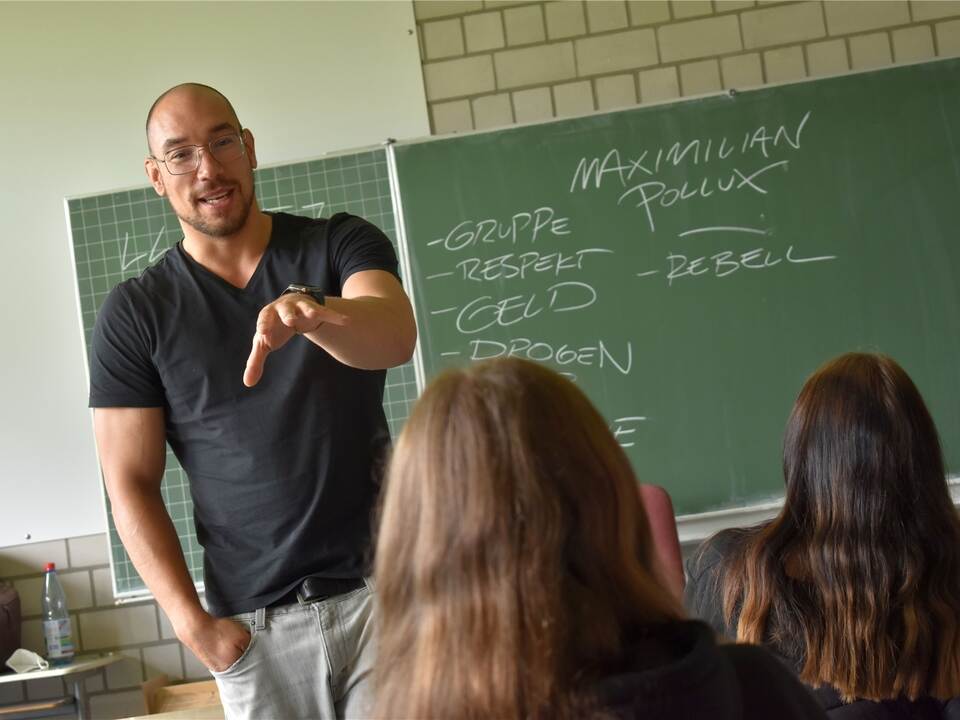 An Schule in der Region: Spannender Vortrag zur Kriminalitätsprävention ...