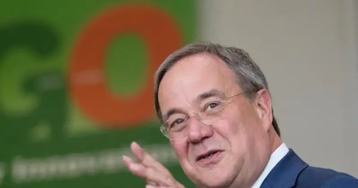 Laschet will im Wahlkampf mehr auf Team setzen - Politik - Pforzheimer ...