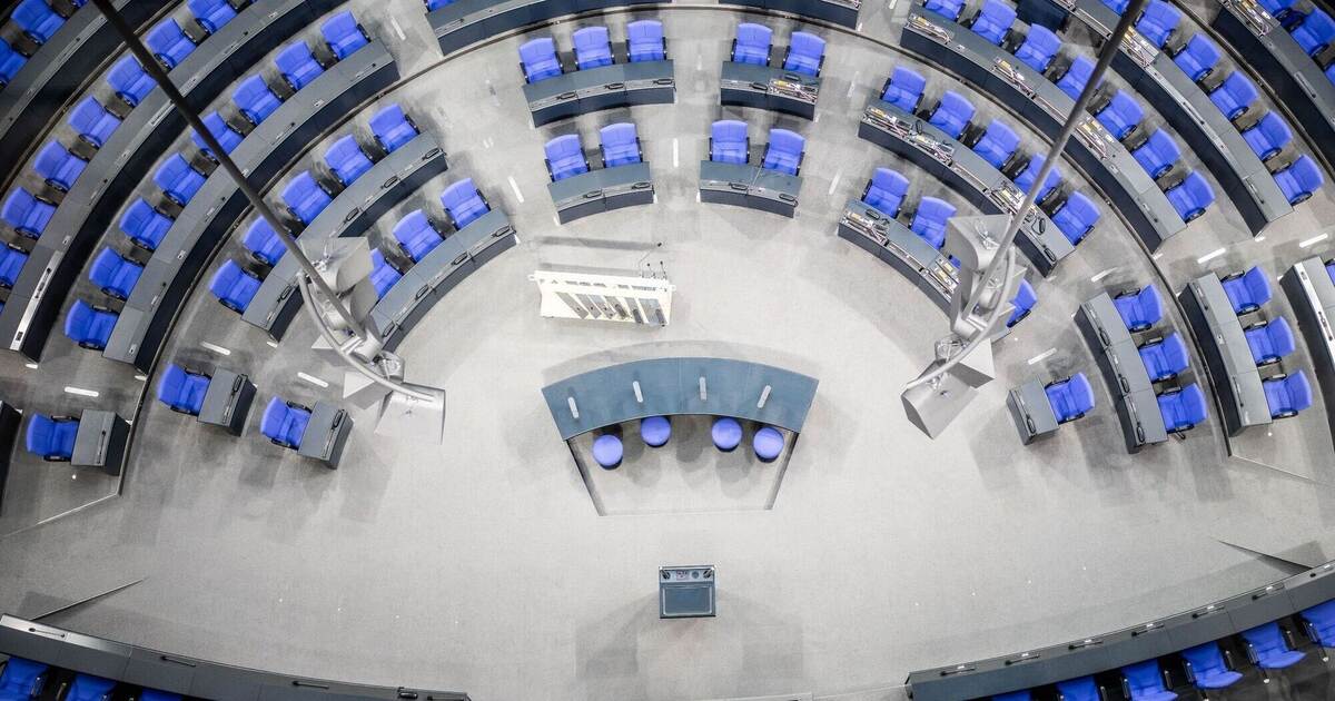 Neue Sitzordnung im Bundestag: CDU neben AfD - Deutschland und Weltweit ...
