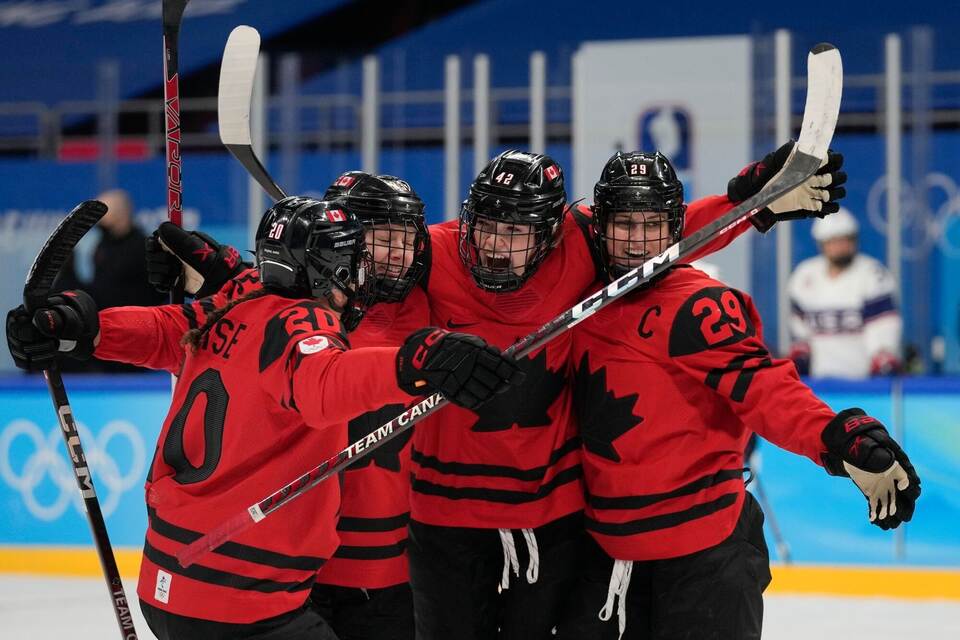 Kanadas Eishockey-Frauen gewinnen zum fünften Mal Gold - Sport weltweit ...