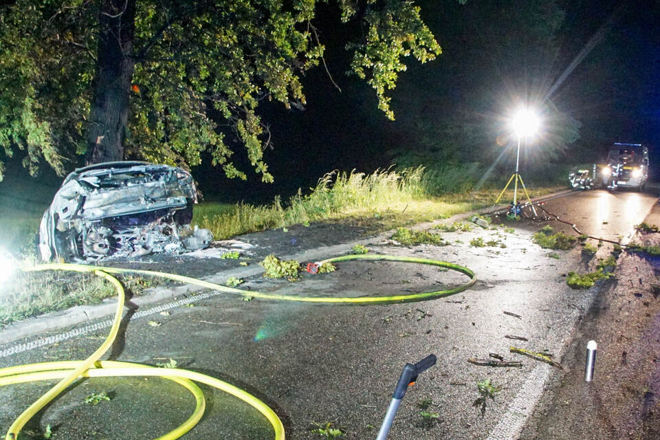 Opfer nach tödlichem Unfall auf B10 bei Mühlacker identifiziert - Region - Pforzheimer-Zeitung