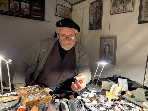 Dobel reist zurück ins Mittelalter: Neuntes Spectaculum ...