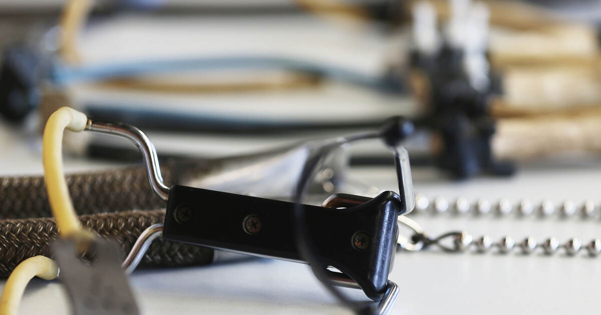 War eine verbotene Waffe im Spiel? Täter nach Schüssen mit Zwille in ...