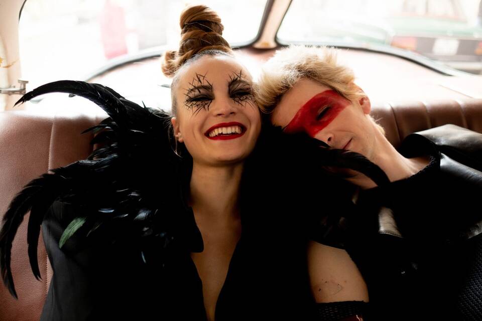 Glitzer, Glamour, DDR - Ein Model im Osten - Show-Biz / Boulevard ...