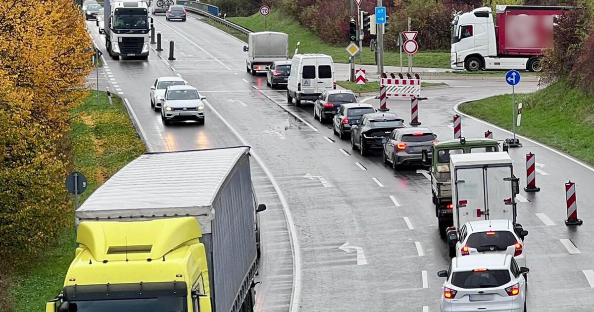 Trotz langer Staus: Polizei zieht nach A8-Sperrung positive Bilanz ...