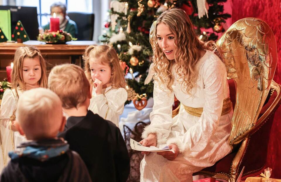 Das Christkind antwortet nun auch auf Ukrainisch - Deutschland und ...