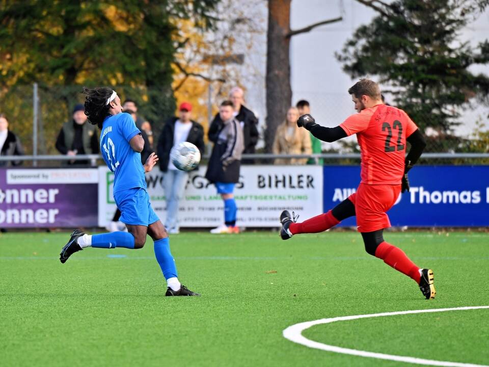 Das Spitzenduo lässt nichts anbrennen: Klare Heimerfolge sowohl für ...