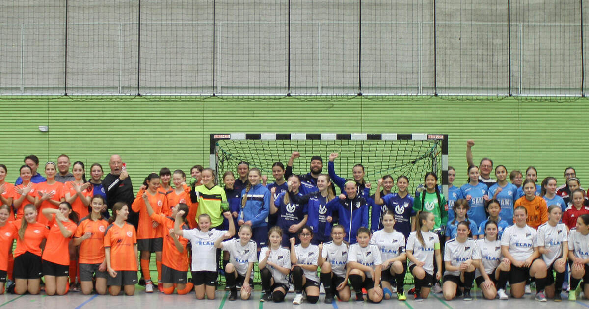 Premiere in Pforzheim: FSV Buckenberg trägt erstmals ...