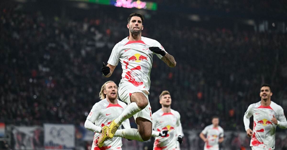 Szoboszlais Zaubertore: RB Leipzig setzt Bayern unter Druck - PZ-news ...