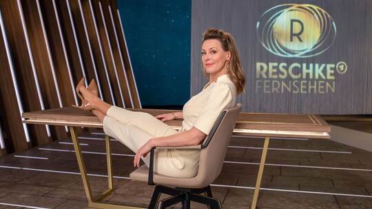 ARD-Show «Reschke Fernsehen» startet ordentlich - Show-Biz / Boulevard - Pforzheimer-Zeitung