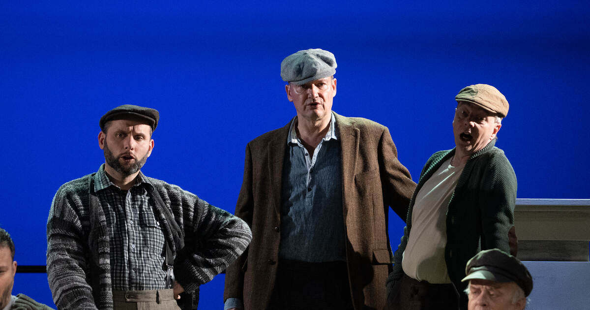 Besonderer Statist auf der Bühne bei Premiere von "My Fair Lady ...