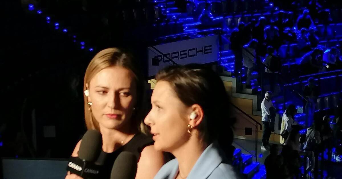 Damen-Doppel der besonderen Art: Zwei Polinnen ziehen beim Tennis ...