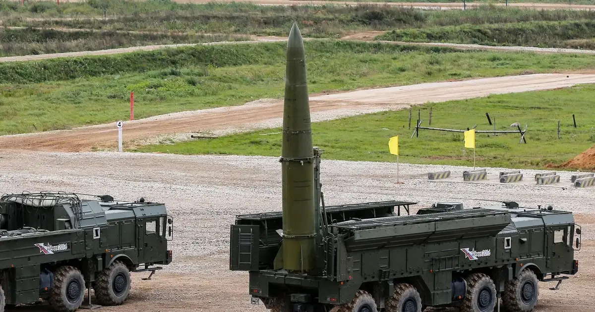 Moskau: Belarussen lernen an taktischen Atomwaffen - Politik ...