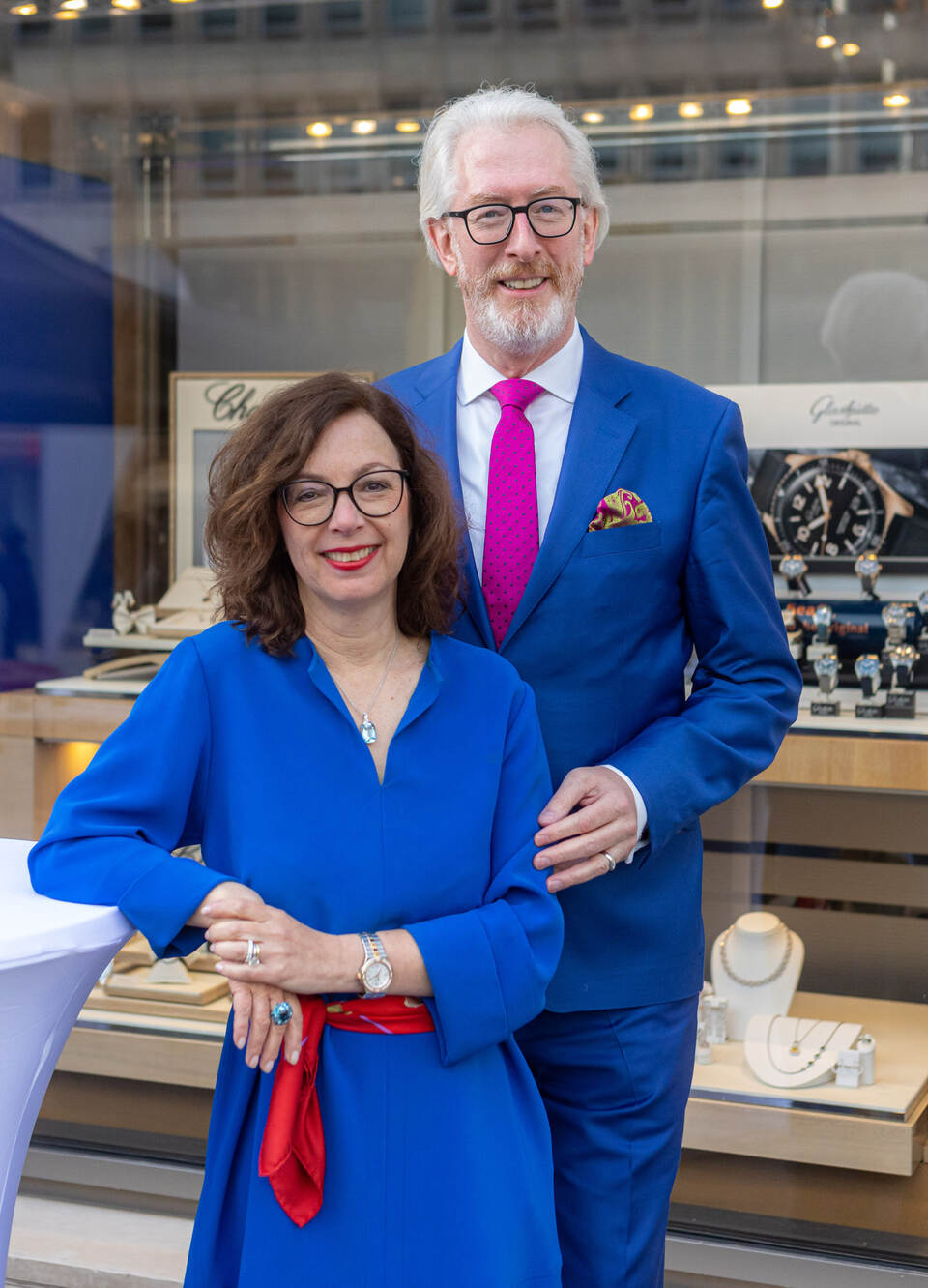 "Wie im siebten Himmel": Juwelier Leicht im neuen Look - Wirtschaft ...