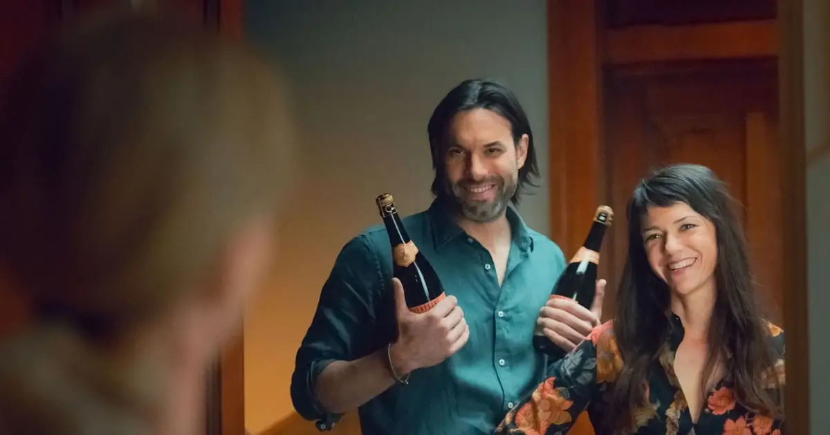 «Die Nachbarn von oben»: Mehr als Sex? - Kino - Pforzheimer-Zeitung