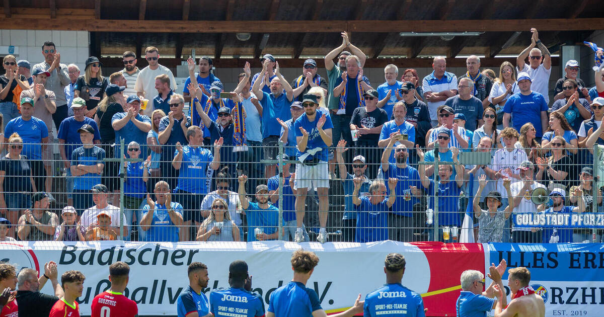Der 1. CfR Pforzheim nach dem verlorenen BFV-Pokalfinale gegen FC-Astoria Walldorf: Frust, Stolz ...