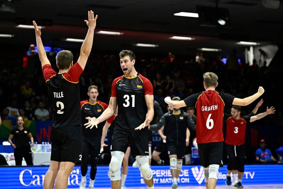 Deutsche Volleyballer holen ersten Sieg in der Nationenliga - Sport ...