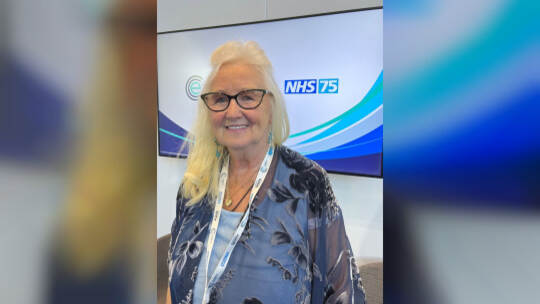 Erstes NHS-Baby im royalen Gespräch: «Timing war alles» - PZ-news.de ...