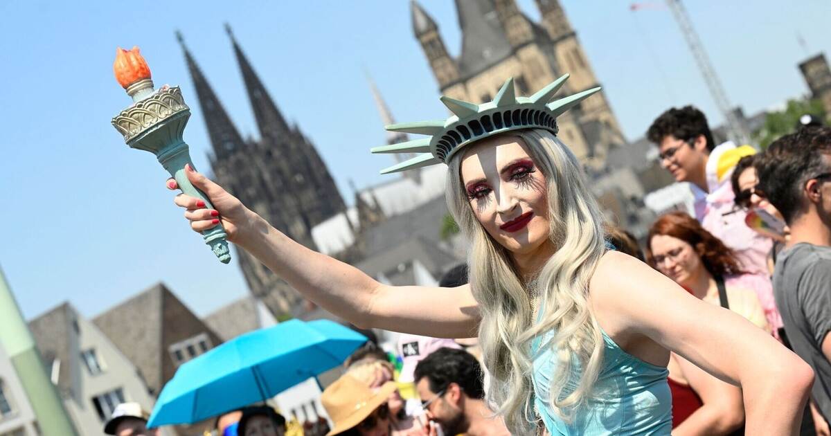 Kölner Christopher-Street-Day-Parade so lang wie noch nie - PZ-news.de ...