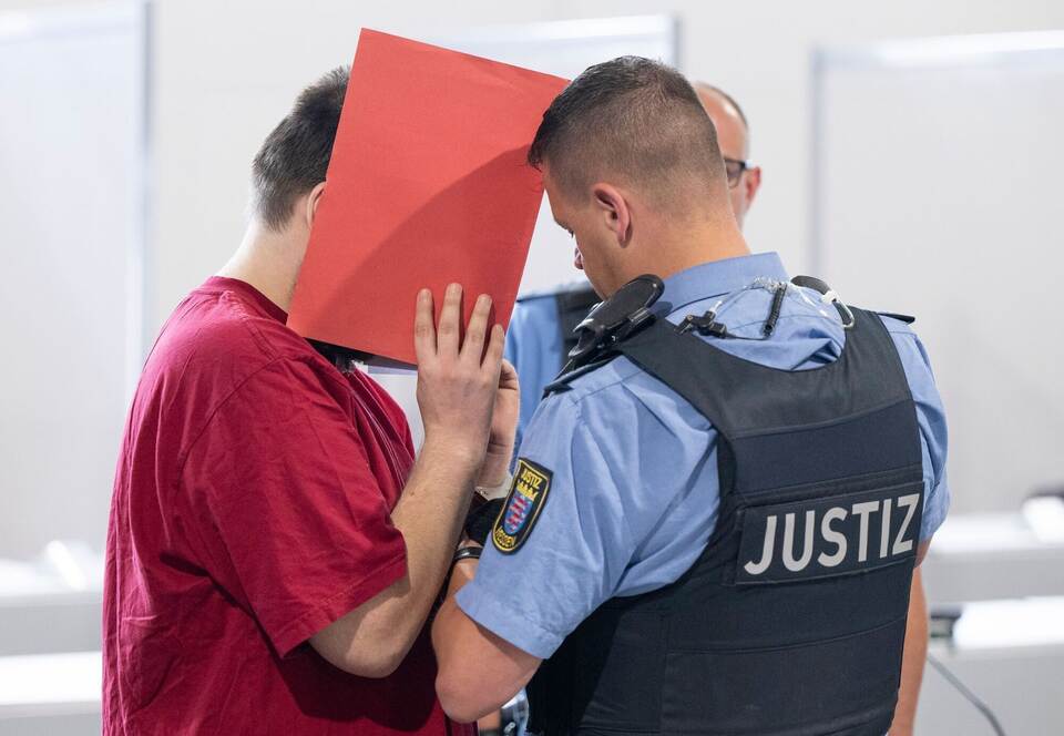 Mordprozess: Mutter schildert Veränderung von Ayleen - Deutschland und ...