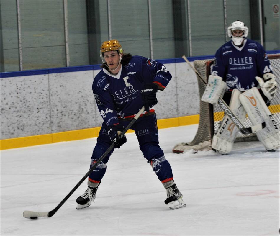 Rückzug: Pforzheim Bisons starten in der Eishockey-Landesliga - Sport ...