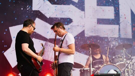 Madsen mit neuem Album «Hollywood» - Show-Biz / Boulevard - Pforzheimer ...