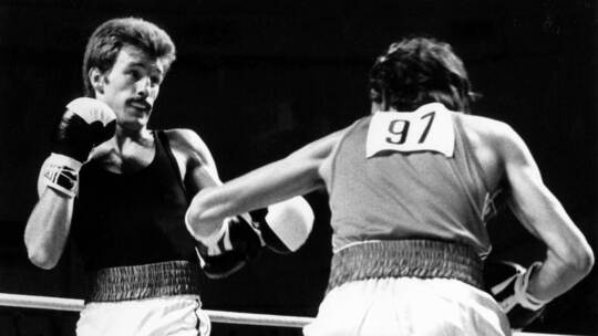 «Den letzten Kampf verloren»: Boxwelt trauert um René Weller - Sport ...