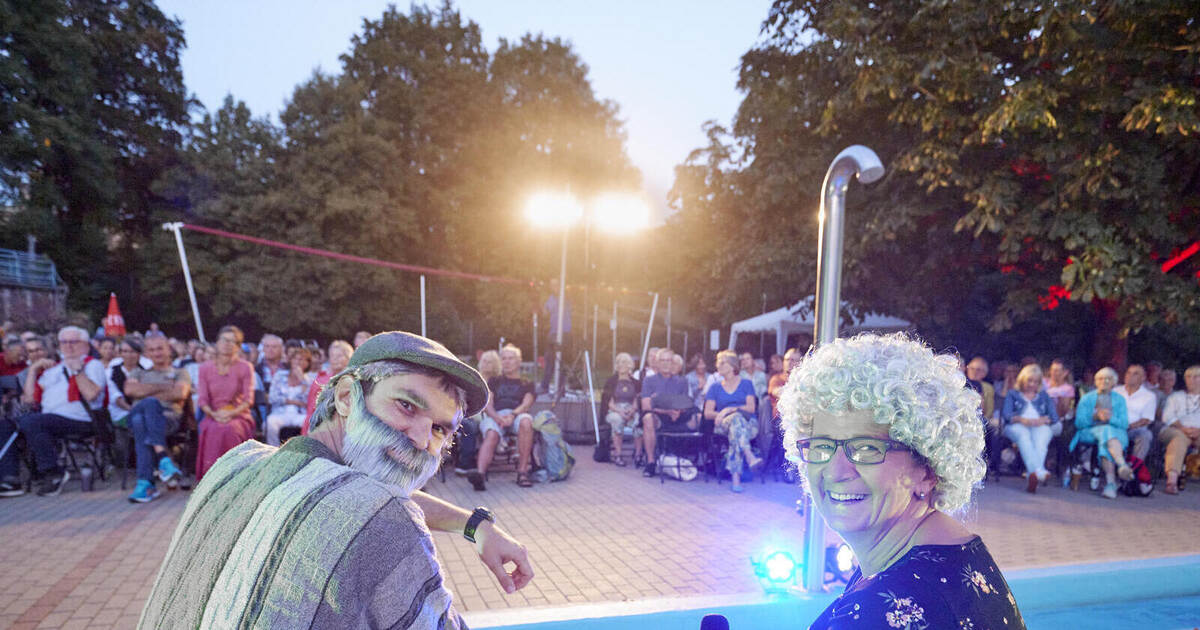 An der Nagold: Dillweißensteins Freibad feiert Spätsommer mit „Kultur am Beckenrand“ - Pforzheim ...