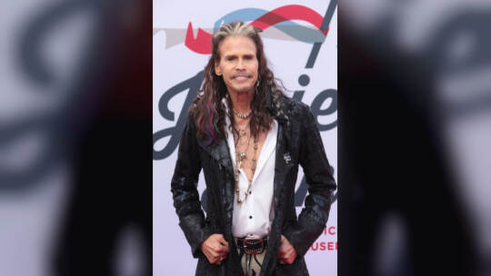 Stimmbandverletzung: Aerosmith unterbricht Abschiedstour - Show-Biz ...