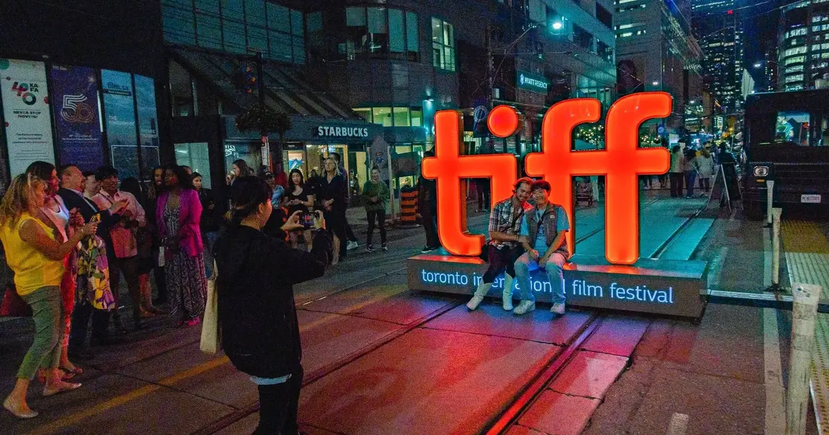 «American Fiction» gewinnt beim Filmfest in Toronto - Startseite ...