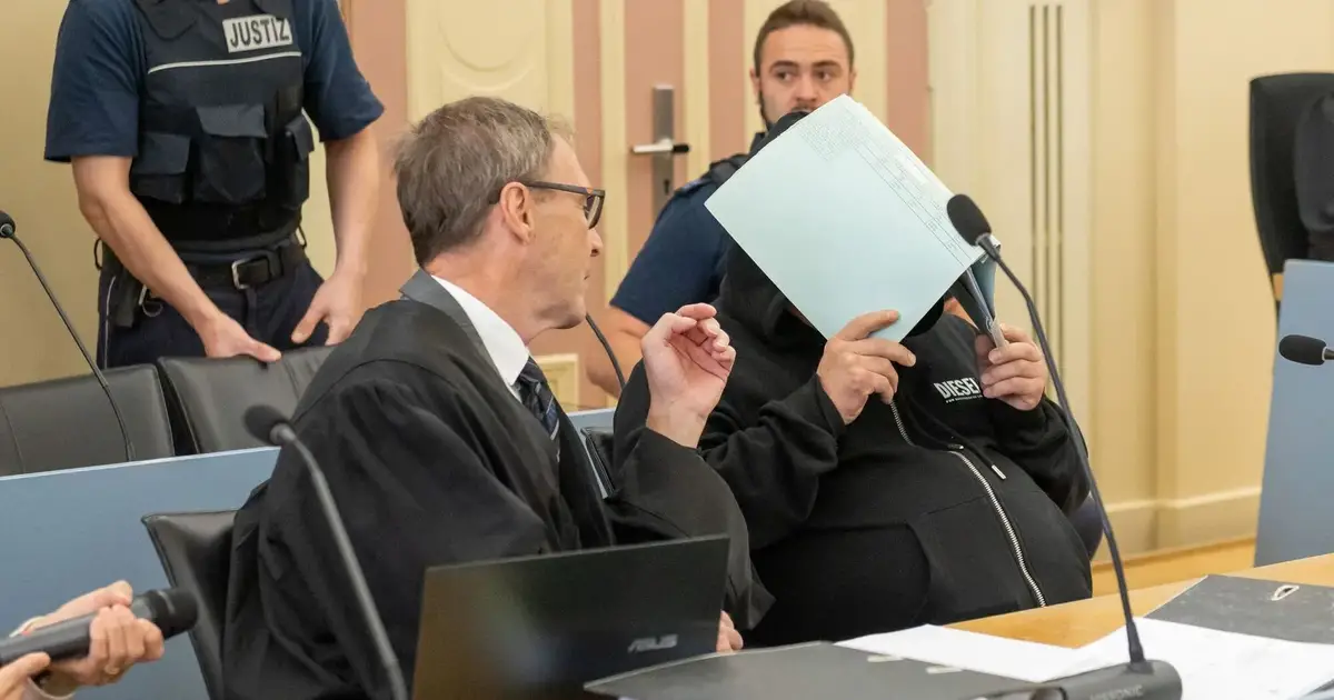 Doppelmord: Mann wollte laut Anklage mehr Menschen töten - Baden-Württemberg - Pforzheimer-Zeitung