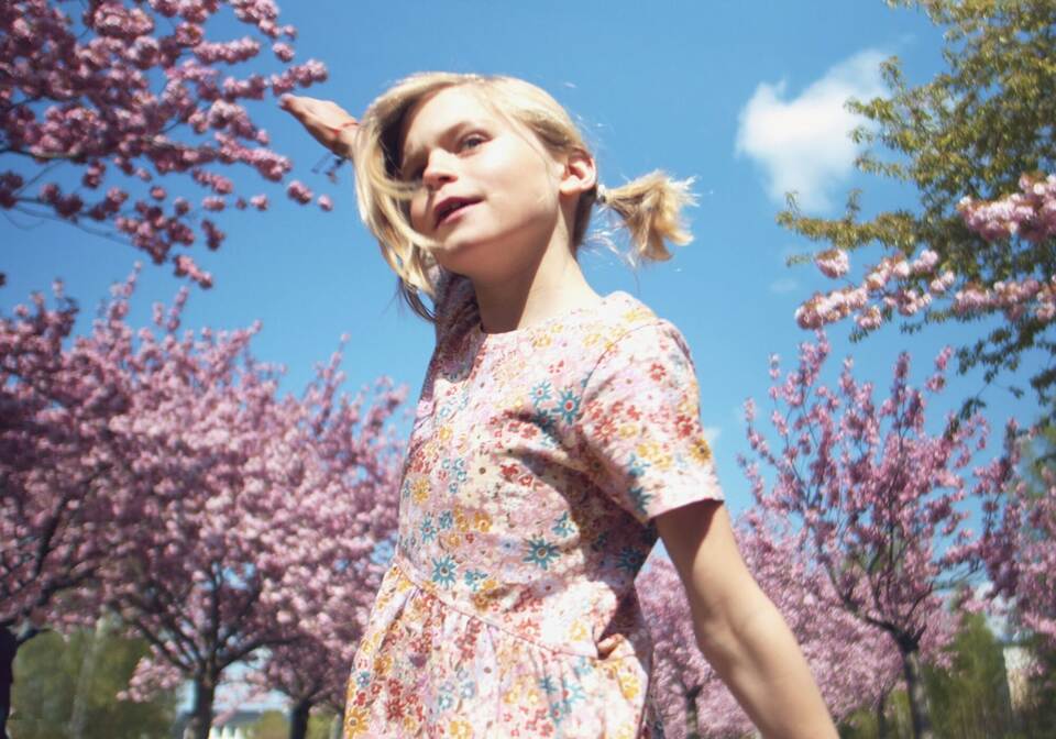 Eine Achtjährige macht eine Ansage: «Einfach Nina» - Show-Biz ...