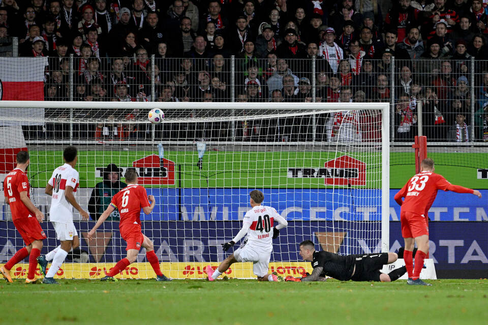 Luca Raimund: Ein fast traumhaftes Debüt für den VfB Stuttgart - Sport ...