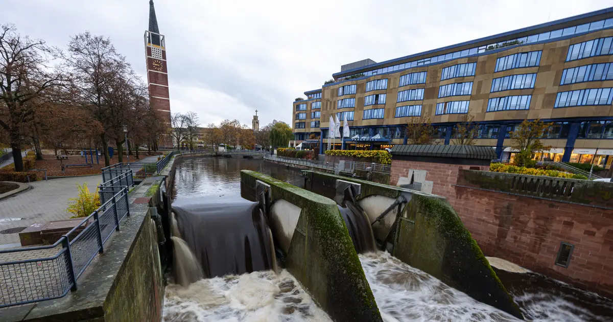 Starke Regenfälle erhöhen Wasserpegel der Flüsse in der Region ...