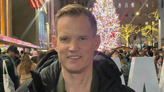 Hendrik Streeck genießt das weihnachtliche New York - Show-Biz ...