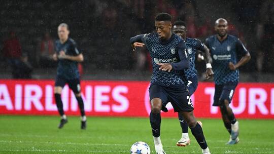 Bericht: VfB Stuttgart an Bragas Stürmer Banza interessiert - Sport ...