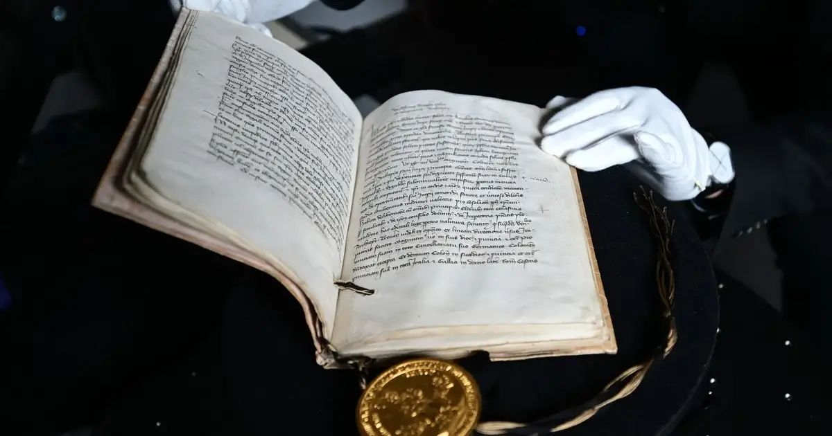 Stuttgarts «Goldene Bulle» per Mausklick - Baden-Württemberg ...