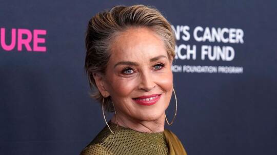 Sharon Stone will Kunst in Berlin ausstellen - Show-Biz / Boulevard ...