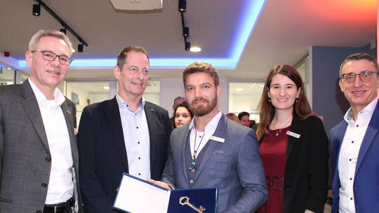 Neustart: Volksbank pur Filiale in Dillweißenstein eröffnet erneut ...