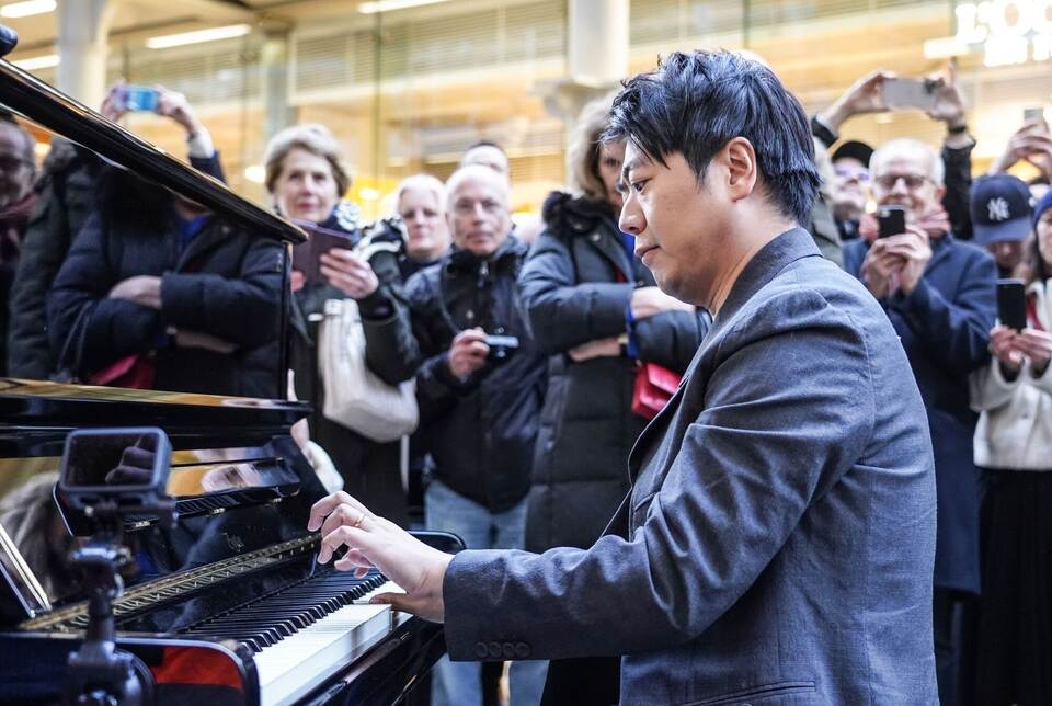 «Eine andere Seite von mir» - Neues Album von Lang Lang - Show-Biz ...