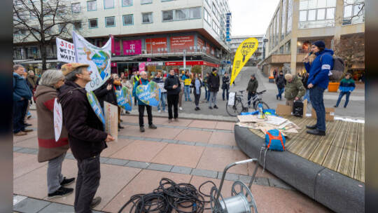 Klimastreik: Fridays for Future und Verdi demonstrieren in Pforzheim - Bildergalerie ...