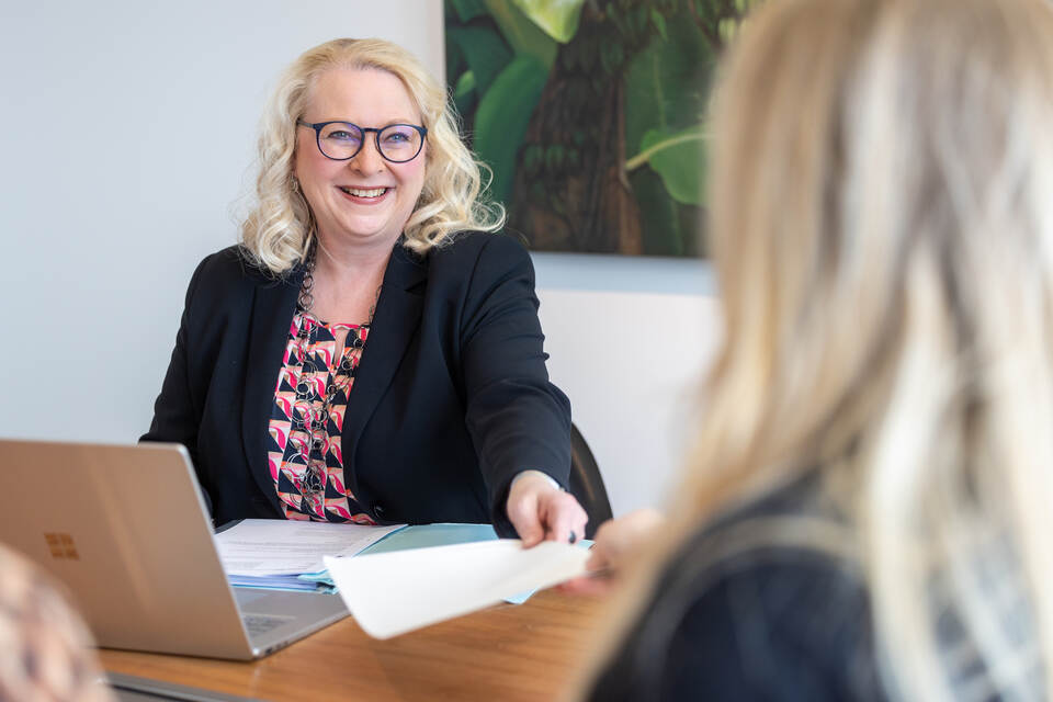 Ladenburger Partnerschaft von Rechtsanwälten mbB: Entdecken Sie Ihre Karrierechancen - Service ...