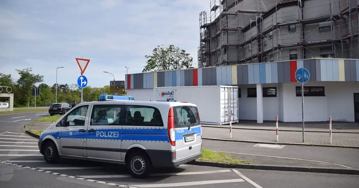 Mutmaßlicher Einbrecher stirbt bei Polizeieinsatz - Baden-Württemberg - Pforzheimer-Zeitung