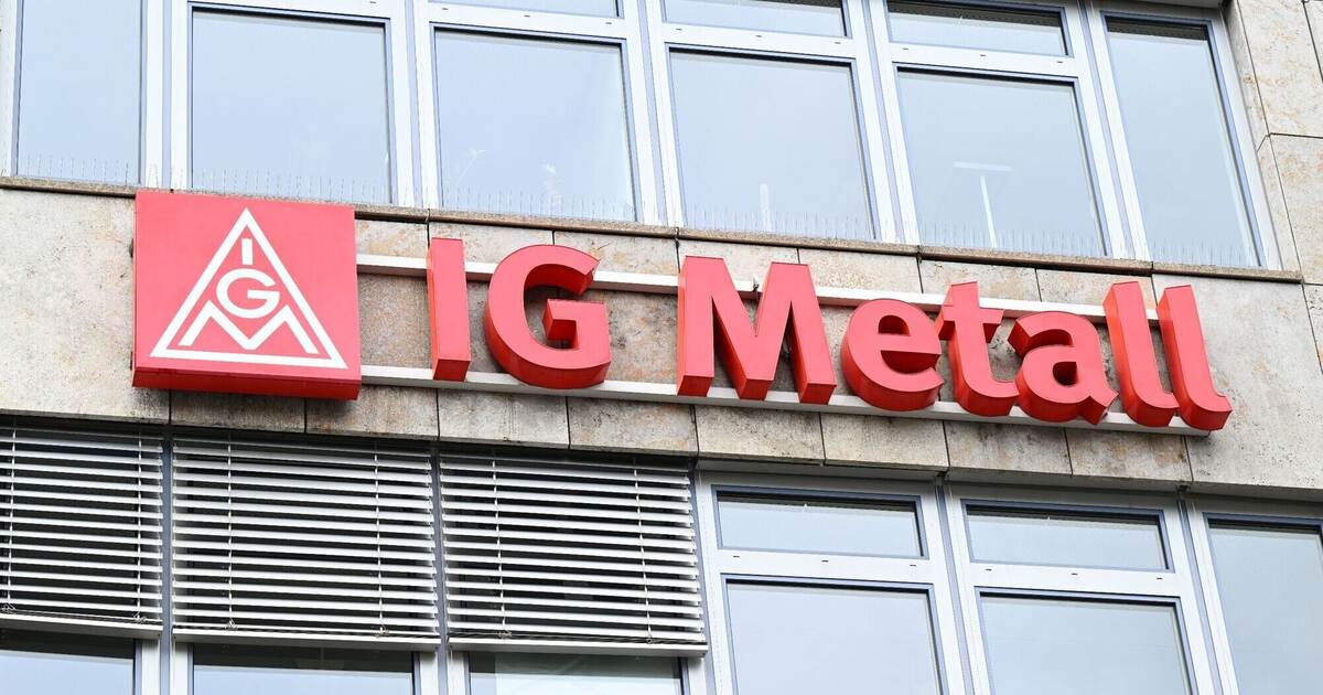 Metall-Tarifrunde: Sieben Prozent mehr Geld gefordert - Baden ...